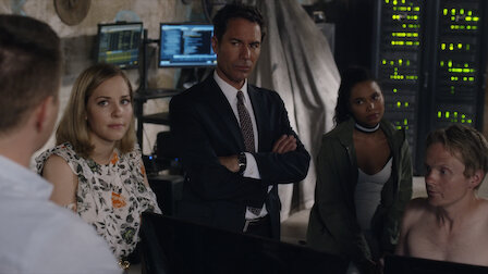 Watch Travelers | Netflix Official Site