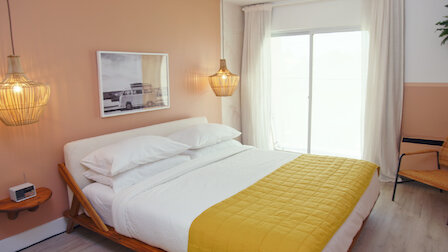 Watch Motel Makeover | Netflix Official Site