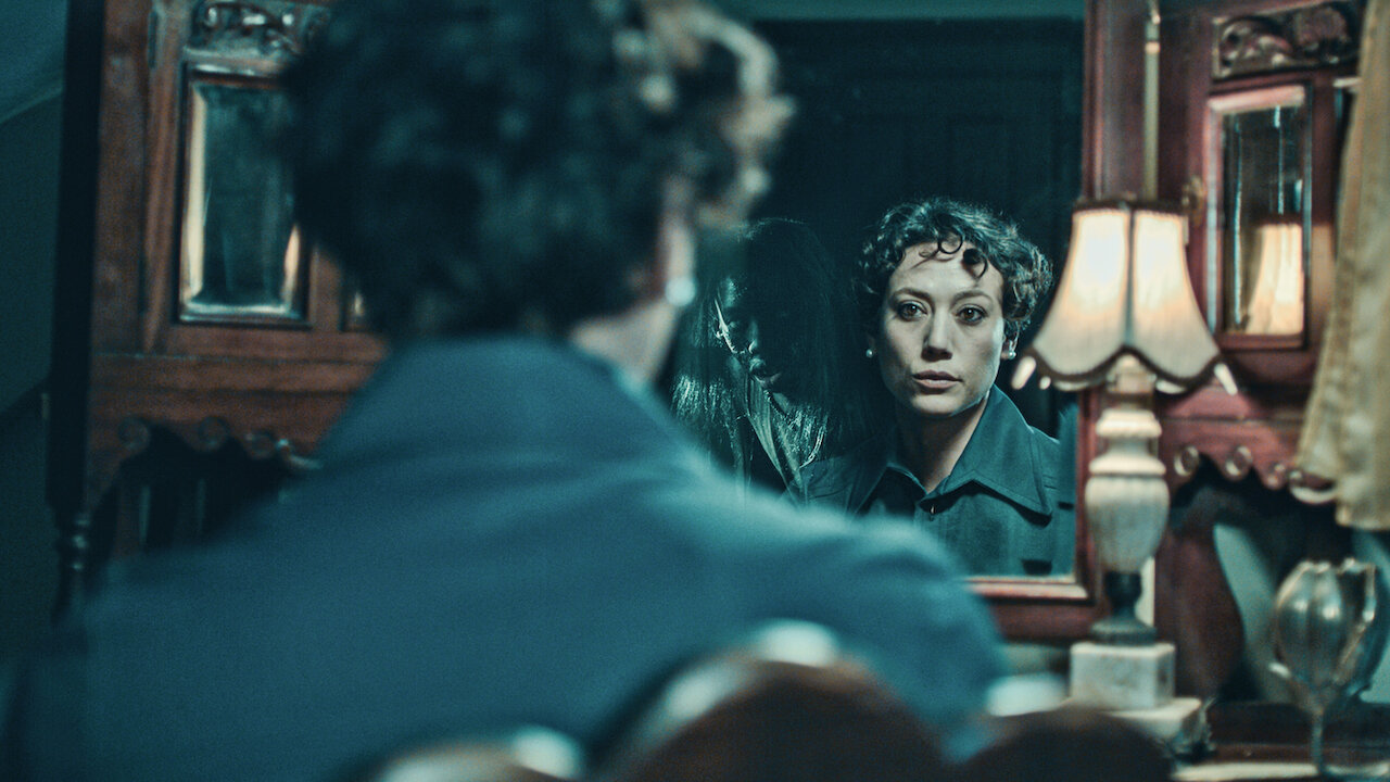 Watch 8 | Netflix Official Site