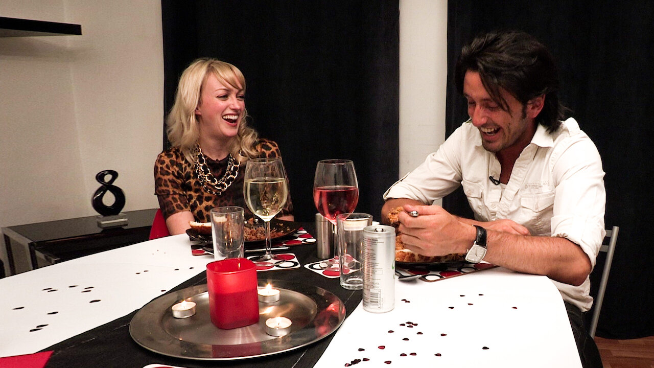 Watch Dinner Date | Netflix